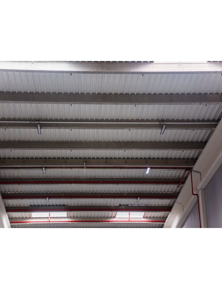 Installation entrepôt logistique VIII – High bay LED et projecteurs LED ...