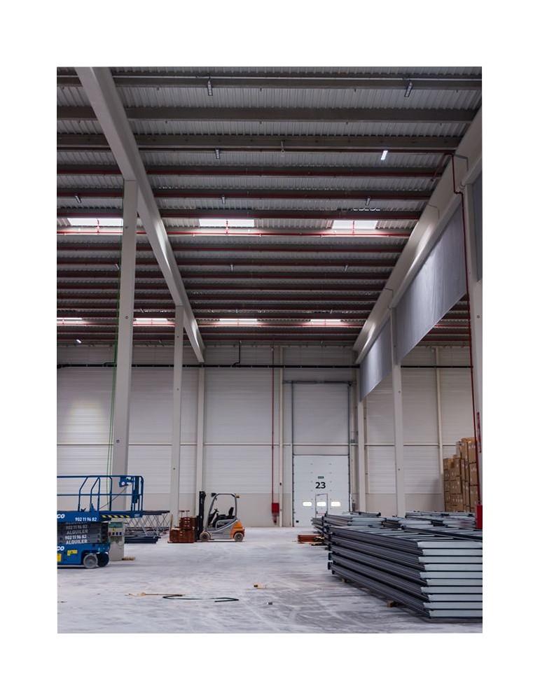 Installation entrepôt logistique VIII – High bay LED et projecteurs LED ...