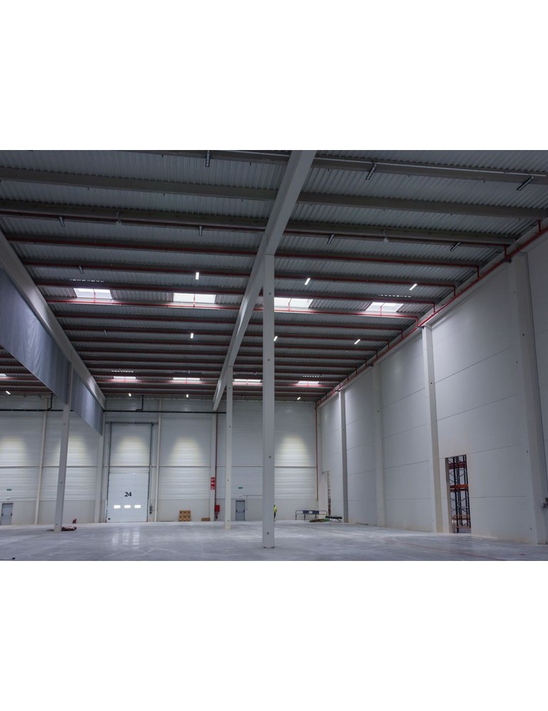Installation entrepôt logistique VIII – High bay LED et projecteurs LED ...