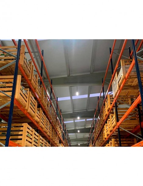 Industries VI - high bay led CAL-T in Basor Electric production plant